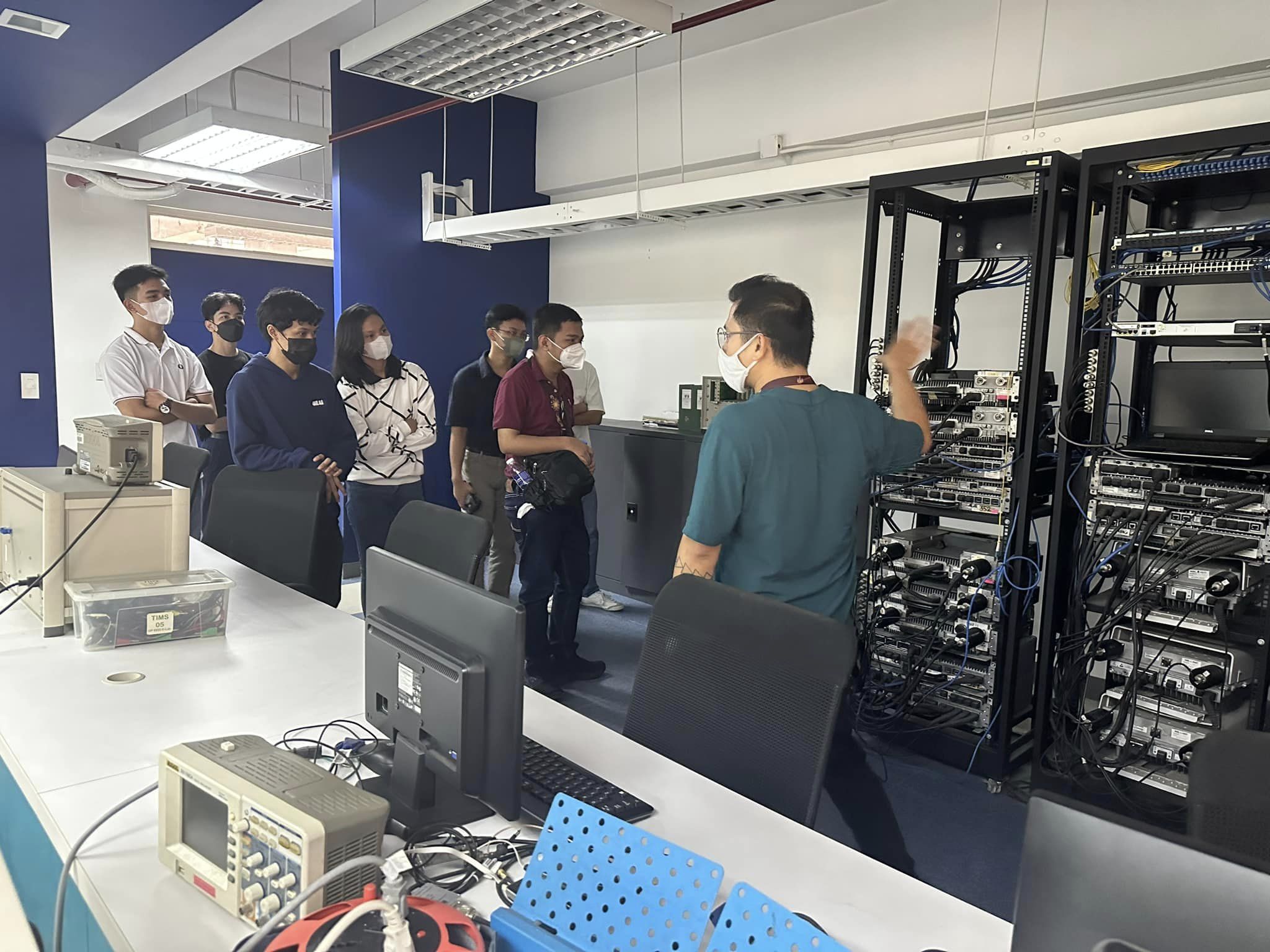 Eight PSHS students immerse at EEE – Electrical and Electronics Engineering Institute