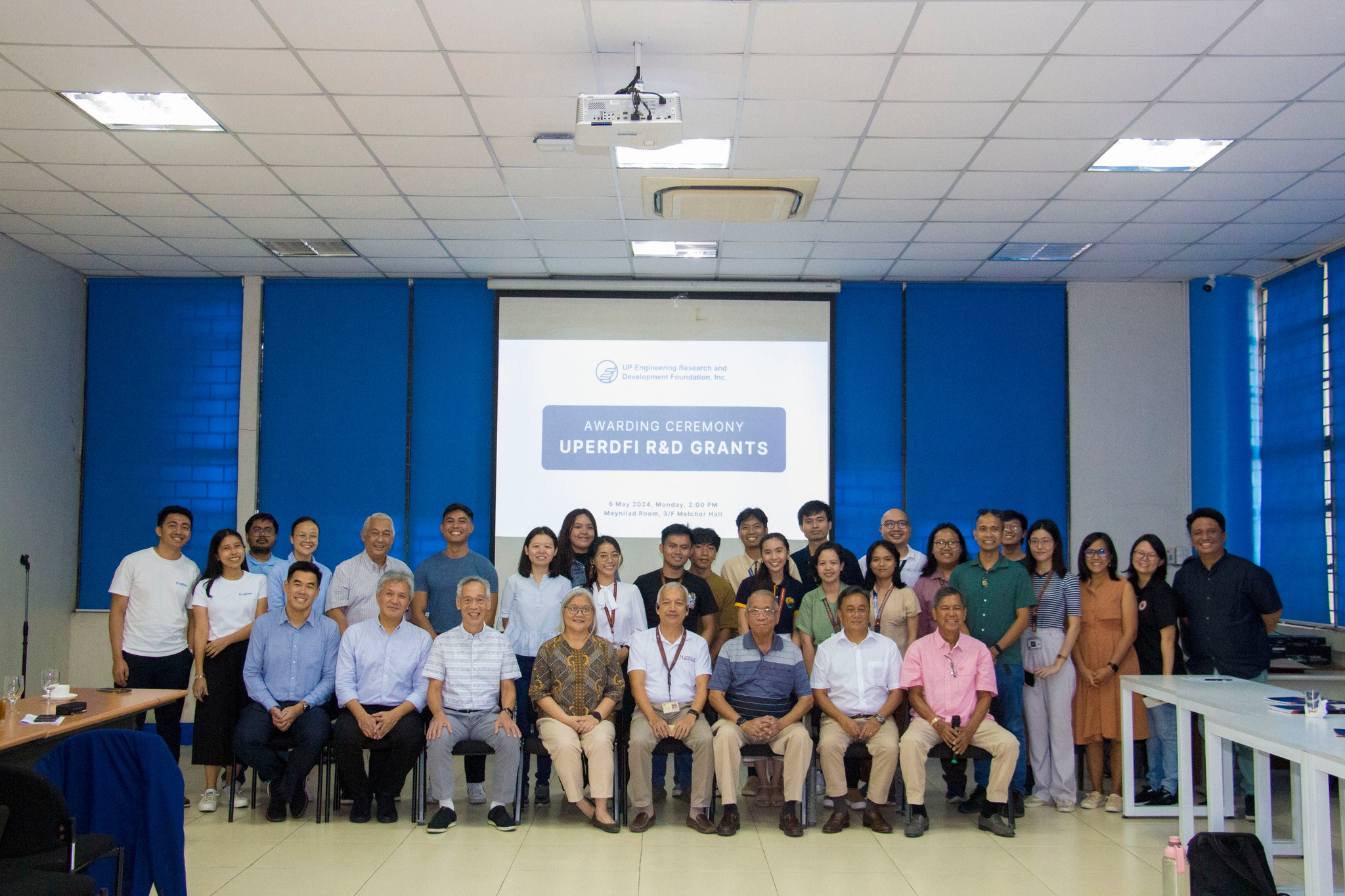 Electrical and Electronics Engineering Institute – University of the ...